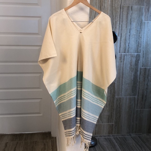 tribe alive | Sweaters | Tribe Alive Handmade Open Side Poncho One Size ...